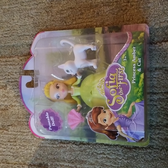 Disney | Toys | Nwt Disney Junior Sofia The First Princess Amber ...
